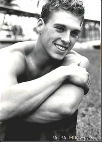 Male Model Universe: Brad Pinkert